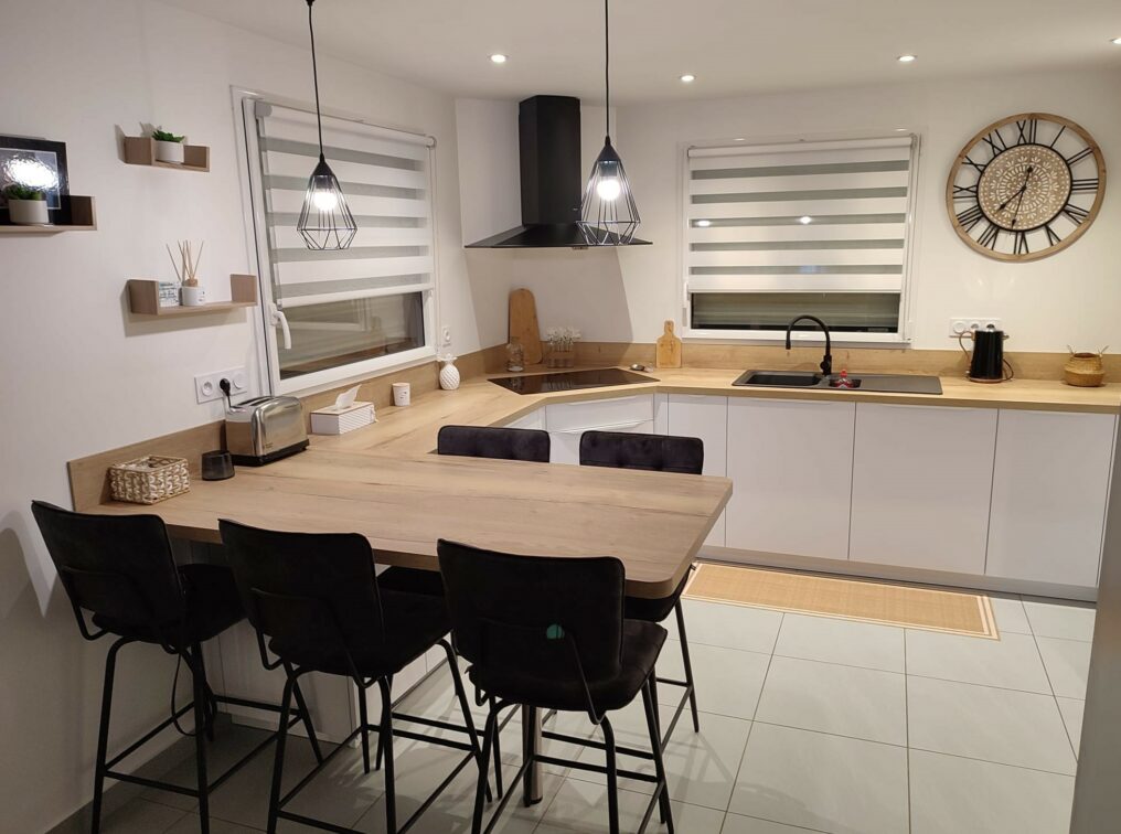 Comment aménager un meuble d'angle dans une cuisine ? - COMERA Cuisines